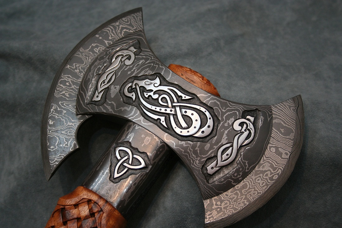 Viking Box (Dagger and Axe) | messerforum.net